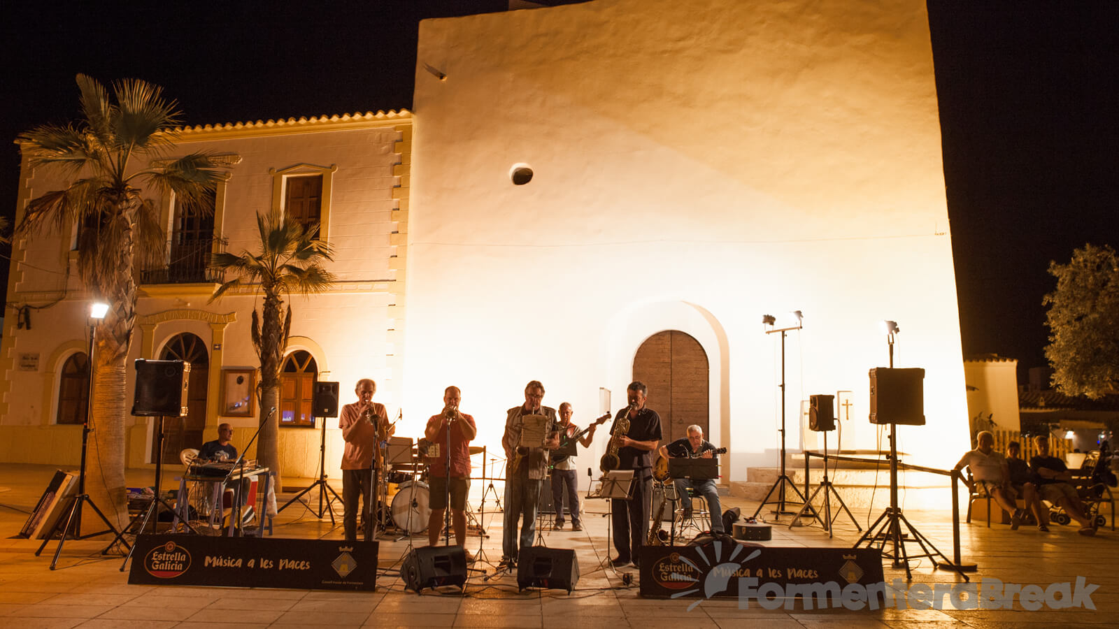 ¡Quest'estate la musica riempie le piazze di Formentera! | Formentera Break